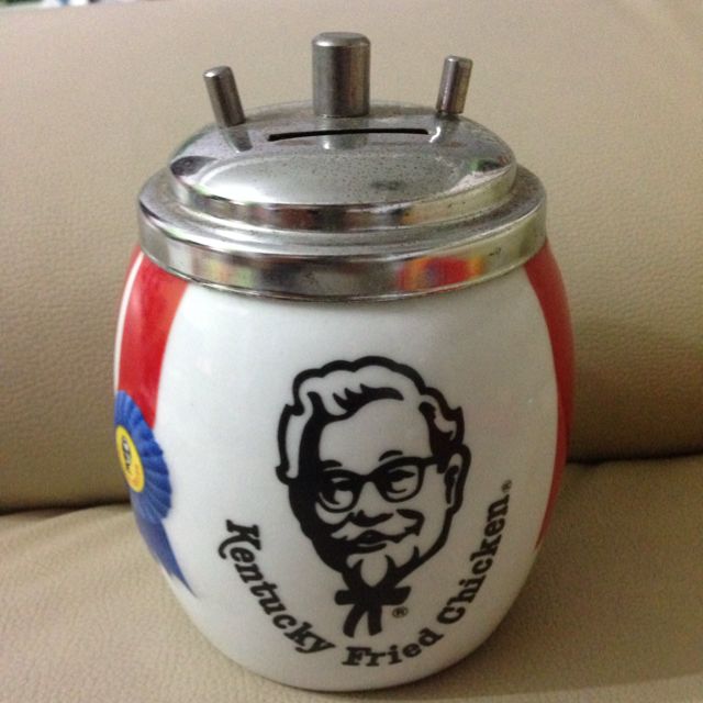 KFC Coin Bank, Hobbies & Toys, Memorabilia & Collectibles, Currency on ...