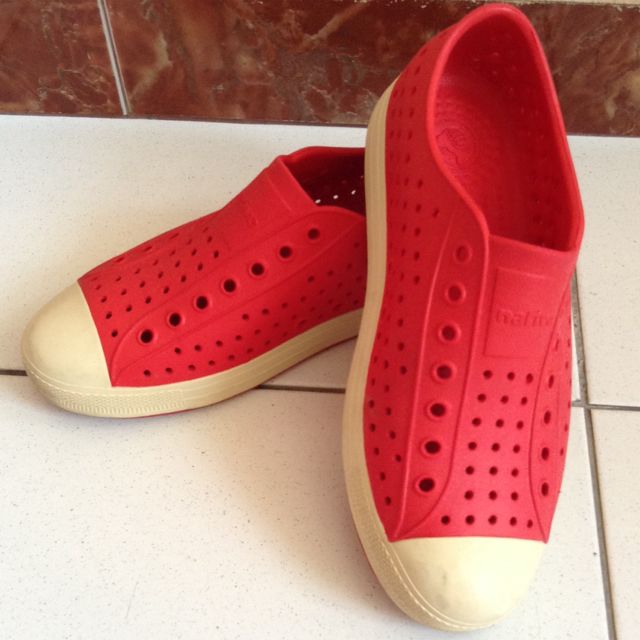 Native Shoe, Men's Fashion, Footwear, Casual shoes on Carousell