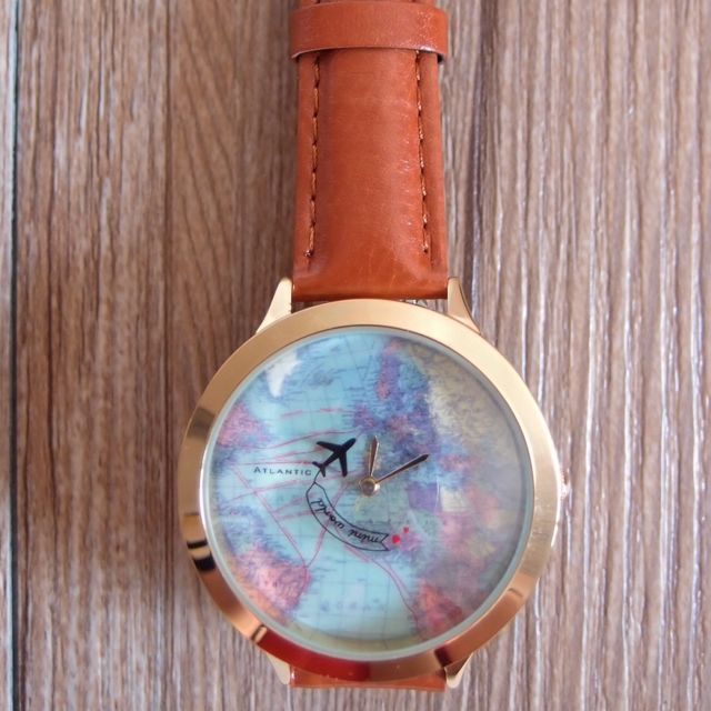 Preorder Rotating Global Watch, Bulletin Board on Carousell