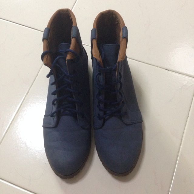 High Cut Boots, Women's Fashion, Footwear, Boots on Carousell