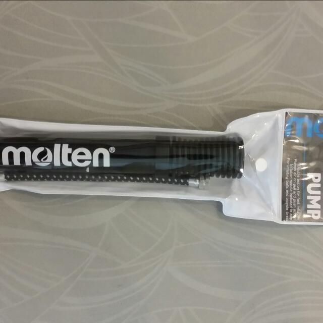 Molten Double Action Pump, Sports Equipment, Sports & Games, Water ...