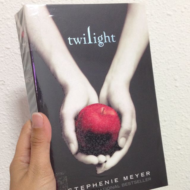 Twilight Series ALL 4 Books, Hobbies & Toys, Books & Magazines, Fiction ...