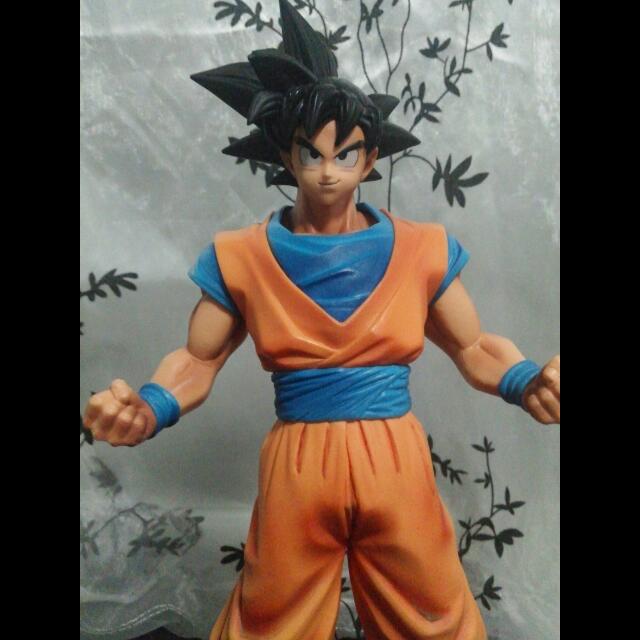 Goku Normal Form, Hobbies & Toys, Toys & Games on Carousell