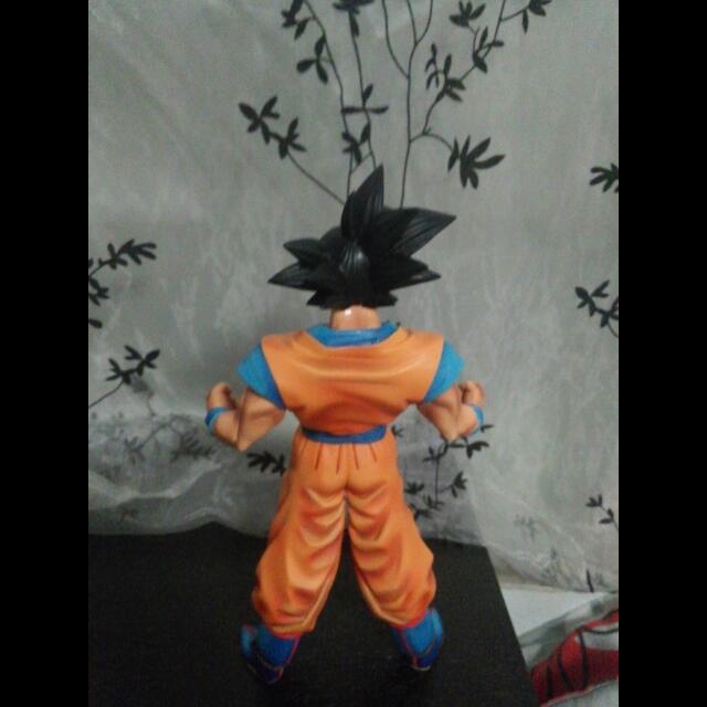 Goku Normal Form, Hobbies & Toys, Toys & Games on Carousell