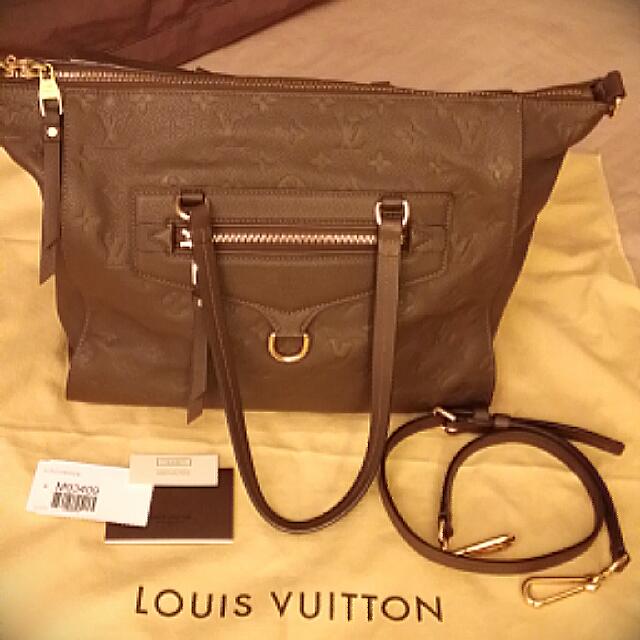 AUTHENTIC LOUIS VUITTON LUMINEUSE PM, Luxury on Carousell