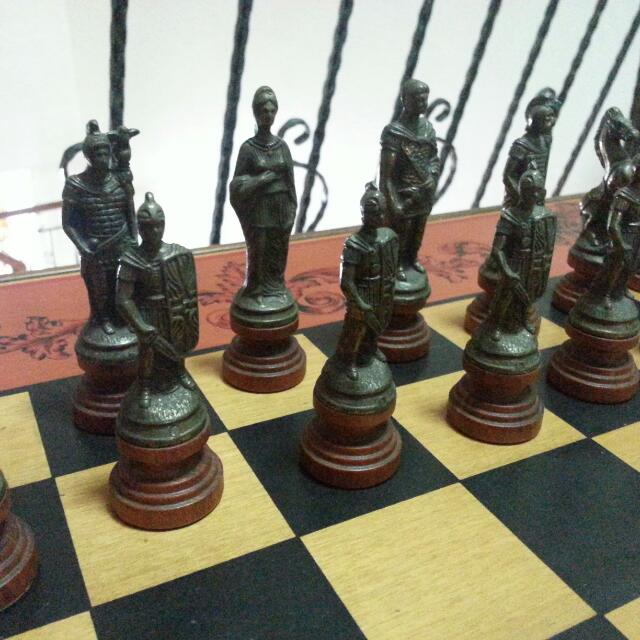 Classical Chess Set , Hobbies & Toys, Memorabilia & Collectibles ...