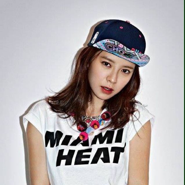 Ji Hyo Cho 2 Miami Heat Cap Running Man, Women's Fashion, Dresses ...