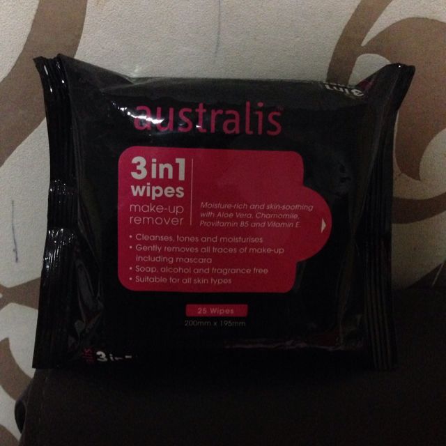 Australis Makeup Wipes Review | Saubhaya Makeup