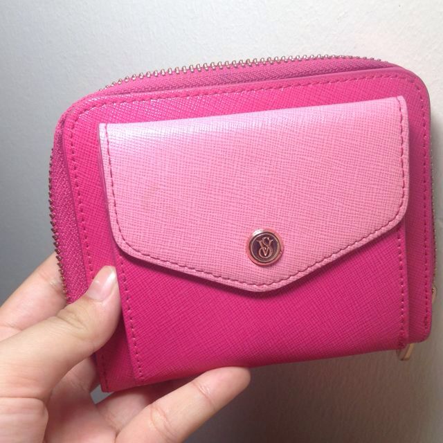 VS Victoria Secret Wallet Pink, Women's Fashion, New Undergarments ...