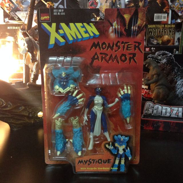 [reserved] Toy Biz X-Men Monster Armor : Mystique (1997), Hobbies ...