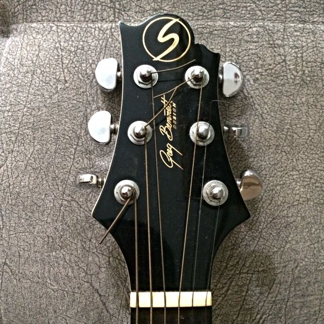 Greg Bennett Design (Samick) - D1/PW Folk Guitar, Hobbies & Toys, Music & Media, Music ...