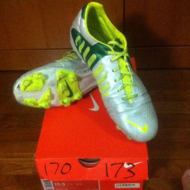 Nike Ctr360 FG Football Cleats, Sports Equipment, Sports & Games ...