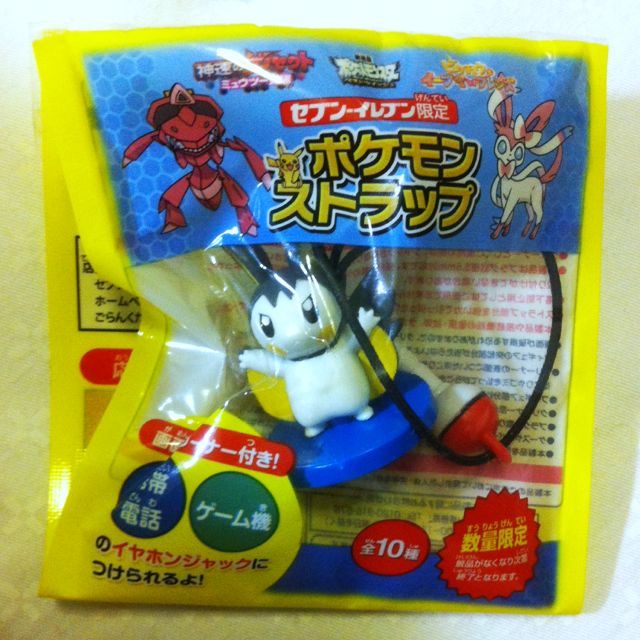 Pocket Monster Pokemon Strap (dust plug + LCD cleaner), Hobbies & Toys ...