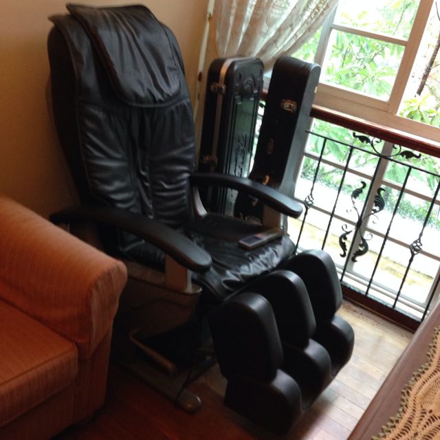 Ogawa Message Chair., Health & Nutrition, Massage Devices on Carousell