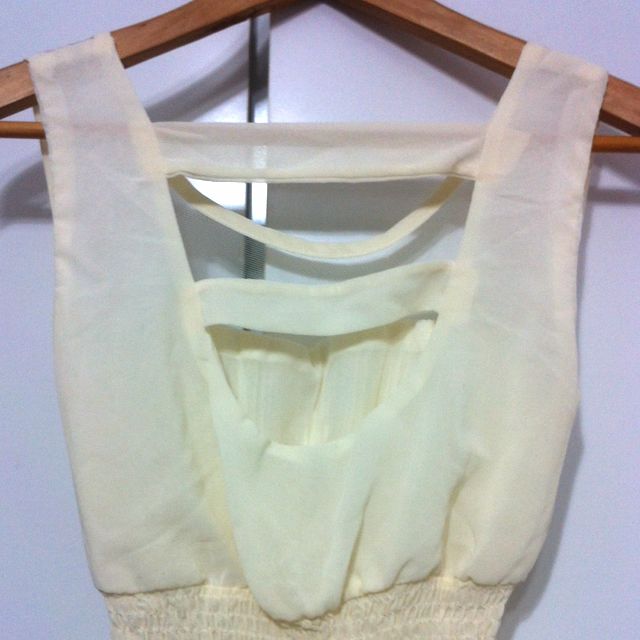 Pastel Yellow Top, Women's Fashion, Tops, Blouses on Carousell