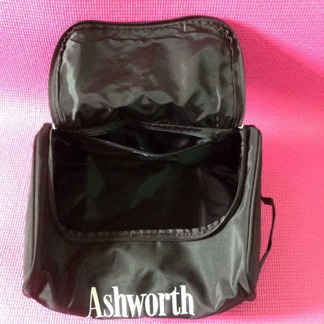Ashworth Bag/ Carrier/ Golf Shoes Bag, Men's Fashion, Bags, Sling Bags ...