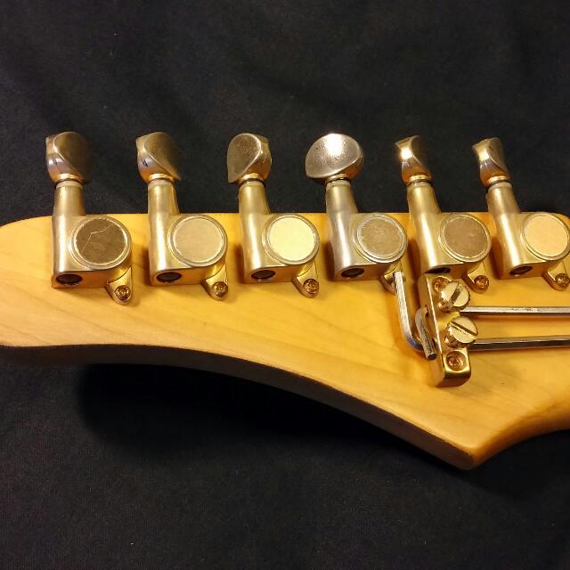 FS: Samick Artist Series KR660 Super Strat (1990's), Hobbies & Toys ...