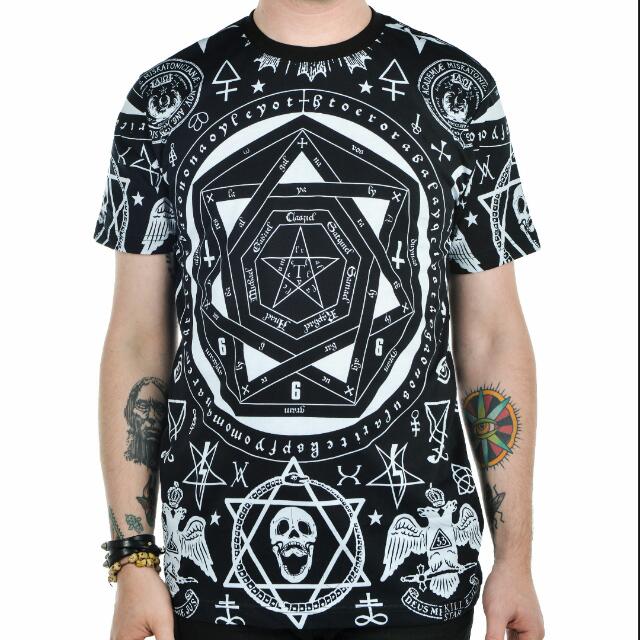 Kill star occult tee Black, Men's Fashion, Tops & Sets, Tshirts & Polo ...