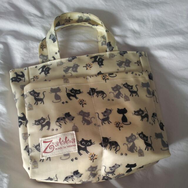 Small Size Toto Bag , Women's Fashion, Bags & Wallets, Tote Bags on ...