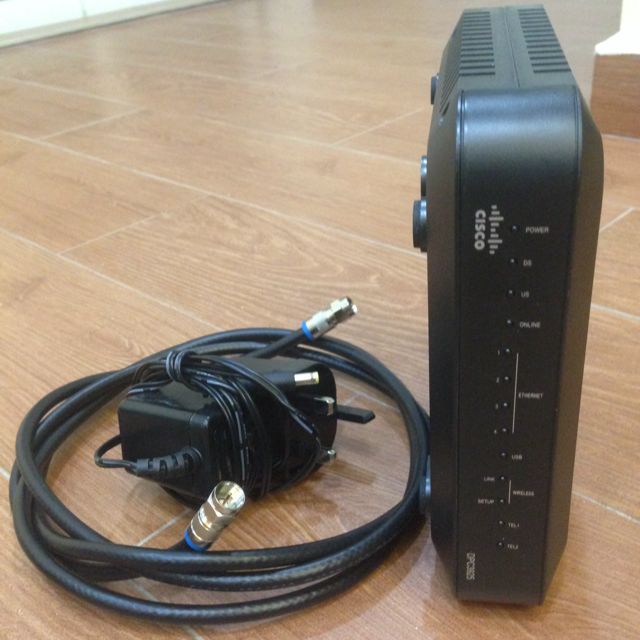 Cisco DPC3925 Modem, Computers & Tech, Parts & Accessories, Networking ...
