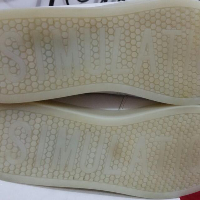 LED light Shoes SIMULATION, Women's Fashion, Footwear, Sneakers on ...