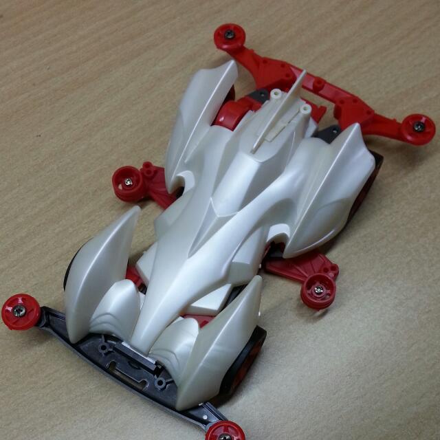 Tamiya Mini 4WD - Shining Scorpion (Premium Red Version) Super-II ...