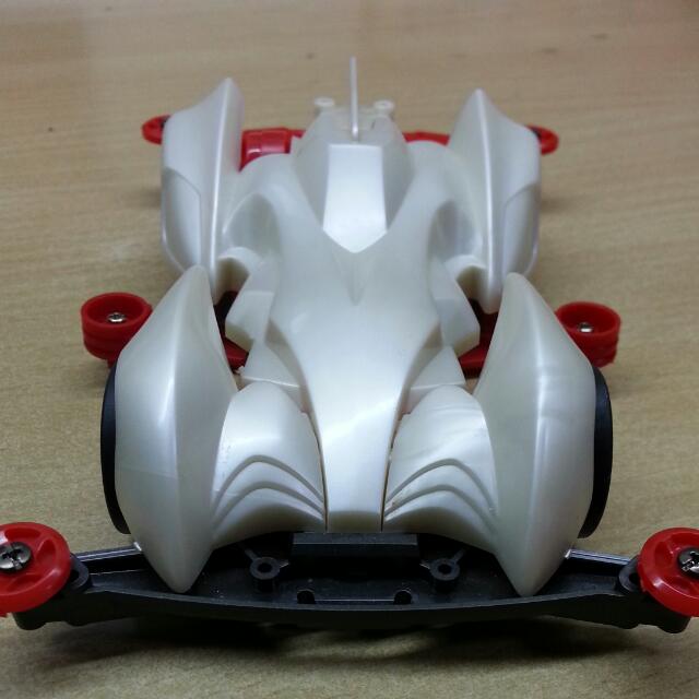 Tamiya Mini 4WD - Shining Scorpion (Premium Red Version) Super-II ...