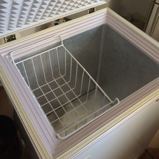 Preloved Oceano Chest Freezer OCF-1080 C, TV & Home Appliances, Kitchen ...