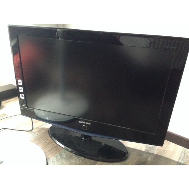 Samsung 32" TV Model: LA32R71BX/SAP, Computers & Tech, Parts ...