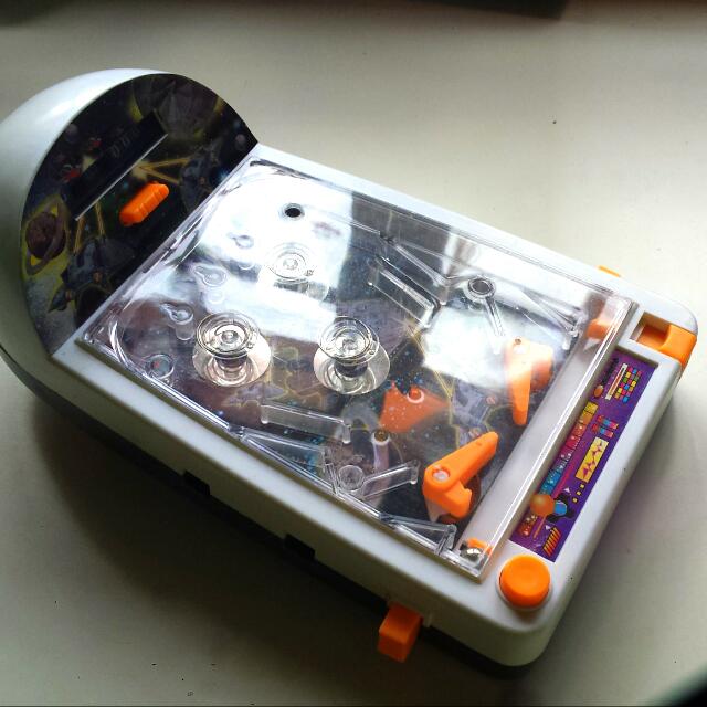 Vintage Space Aircraft Pinball Machine (Still Functioning), Hobbies ...