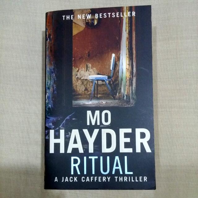 Ritual - Mo Hayder, Hobbies & Toys, Memorabilia & Collectibles, Fan ...