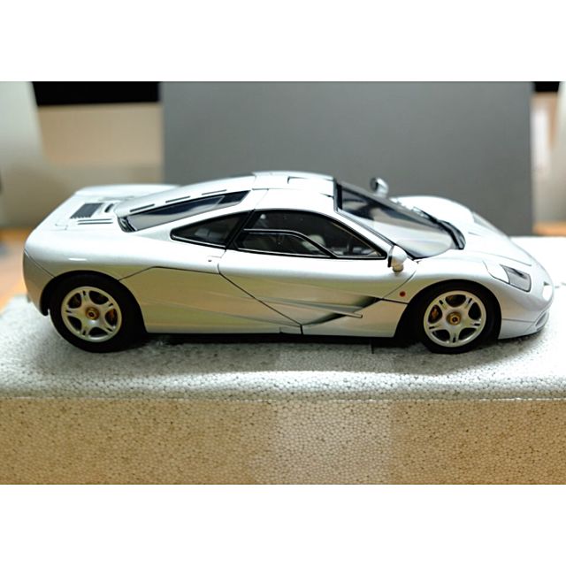 Autoart Signature Mclaren F1 Magnesium Silver Model Diecast 1:18 ...