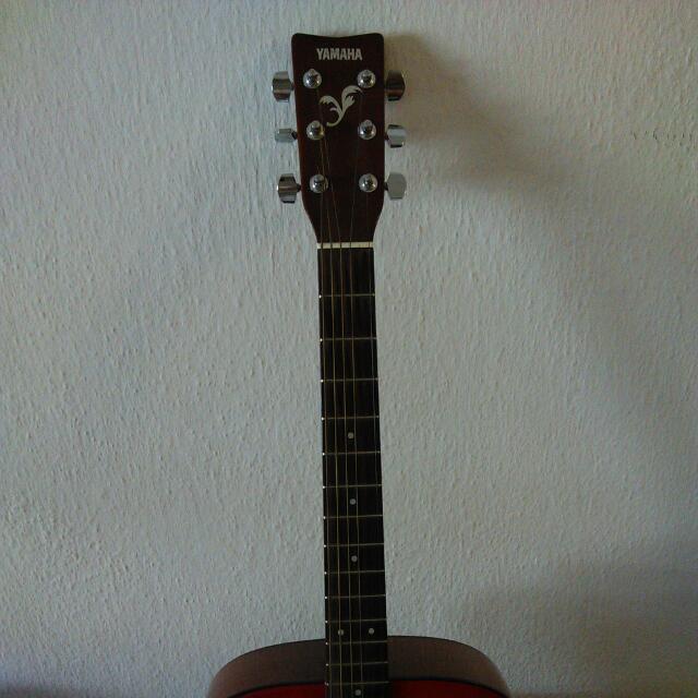 Yamaha F310CS Acoustic Guitar, Hobbies & Toys, Music & Media, Music ...