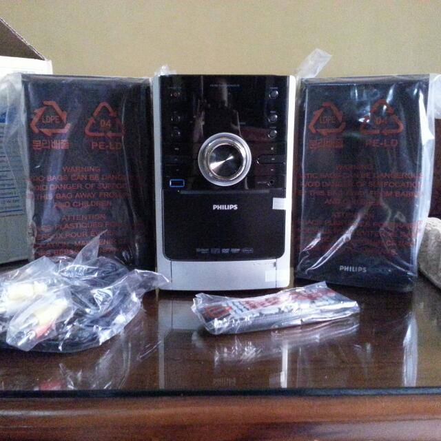 BNIB Philips Micro Theater MCD170/98, TV & Home Appliances, TV ...
