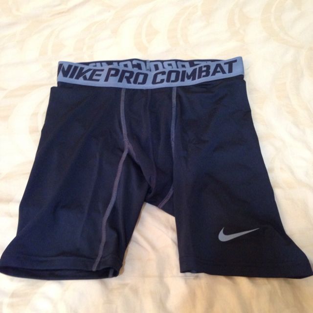 Nike Pro Combat, Men's Fashion, Activewear on Carousell