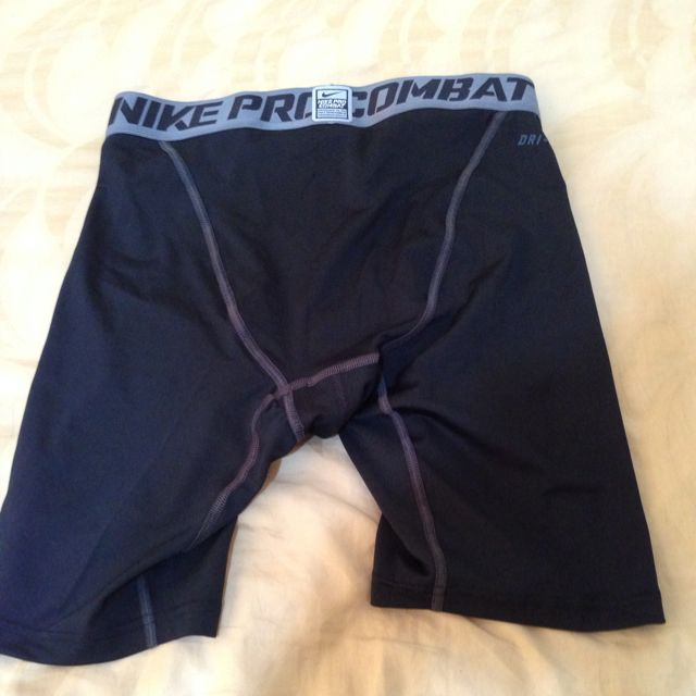 Nike Pro Combat, Men's Fashion, Activewear on Carousell