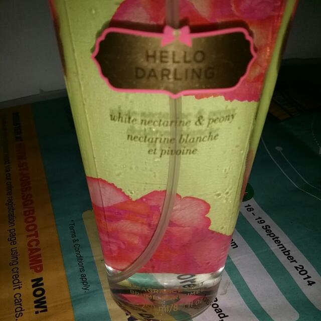 Victoria's Secret Body Mist Hello Darling, Women's Fashion, New ...