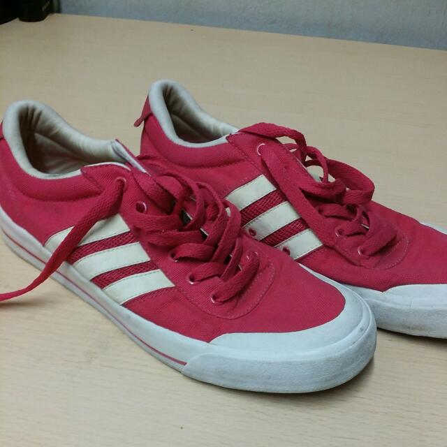 2nd Hand Adidas Shoe For Men, Men's Fashion, Footwear, Casual shoes on ...