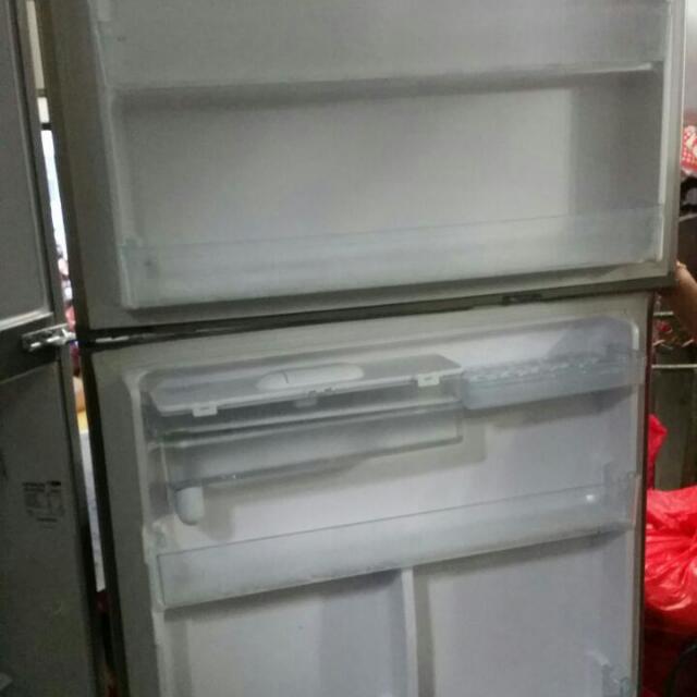 Hitachi 2 Door Fridge With Water Dispenser, TV & Home Appliances ...