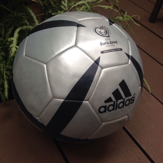 Adidas Roteiro Official Match Ball - Euro 2004, Sports Equipment ...