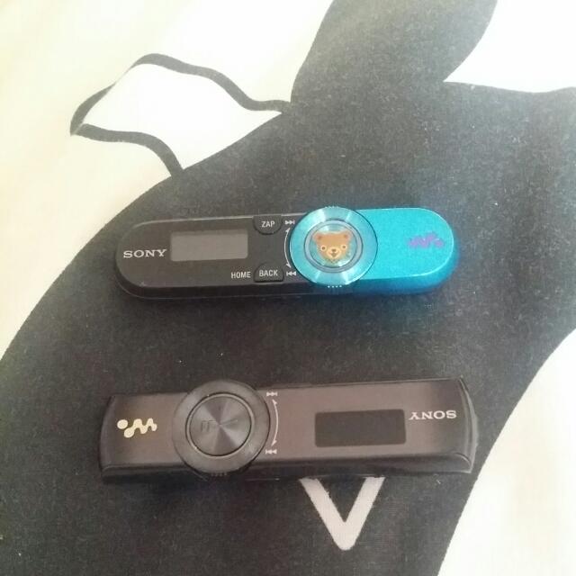 Sony Walkman , Furniture & Home Living, Home Decor, Clocks on Carousell