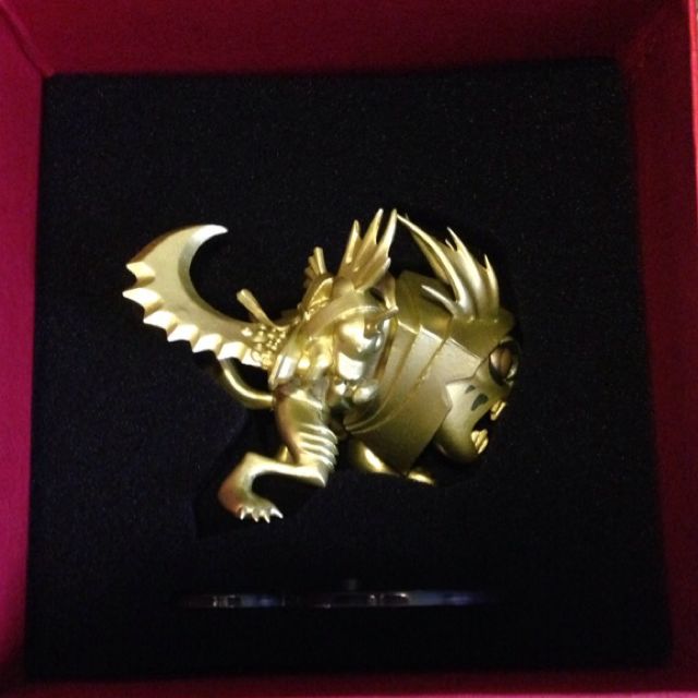 DOTA 2 Gold Demi Hero, Hobbies & Toys, Toys & Games on Carousell