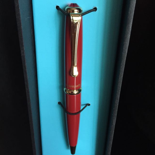 Helen Kelly Red Crown Pen (new), Women's Fashion, Jewelry & Organisers ...