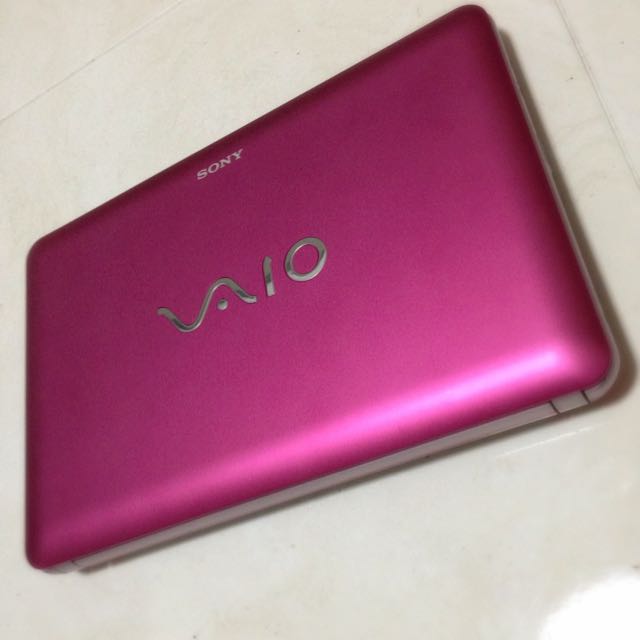 Sony Vaio 10" netbook, Computers & Tech, Parts & Accessories, Networking on Carousell