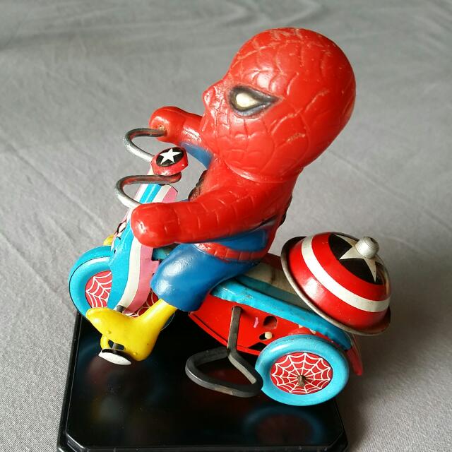Spiderman Marx Wind Up Tricycle, Hobbies & Toys, Toys & Games on Carousell