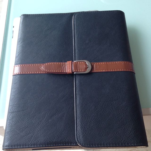 Ipad 2 casing, Computers & Tech, Parts & Accessories, Networking on ...