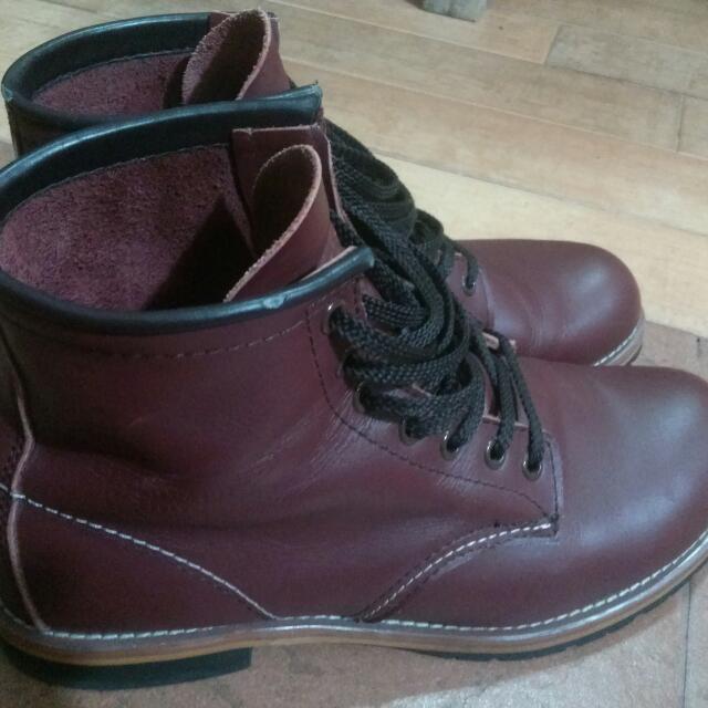 Red Wing Beckham Boots, Men's Fashion, Footwear, Boots on Carousell