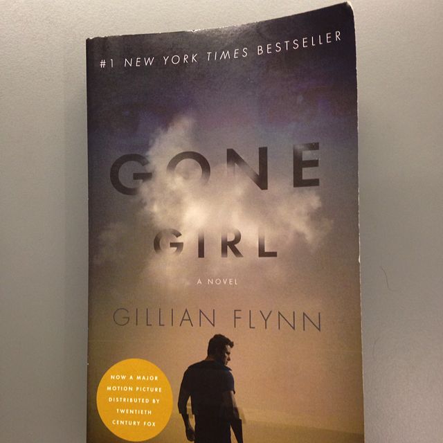 Gone Girl, Hobbies & Toys, Books & Magazines, Children's Books on Carousell