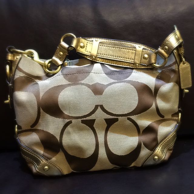 Coach Bag, Luxury, Bags & Wallets on Carousell