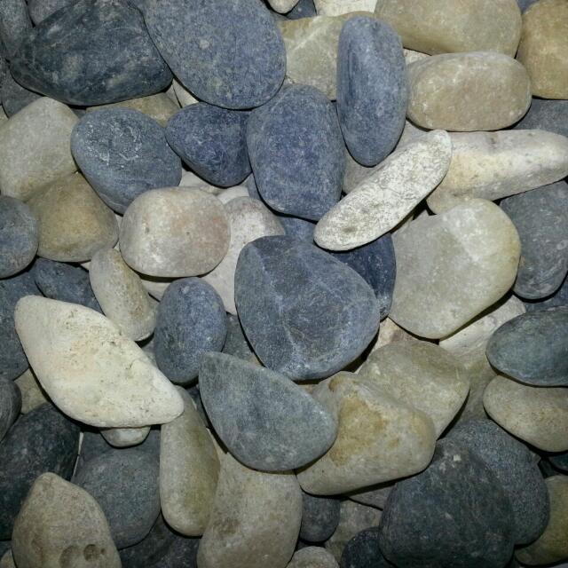 Decorative Pebbles (10kg), Furniture & Home Living, Home Decor, Other ...